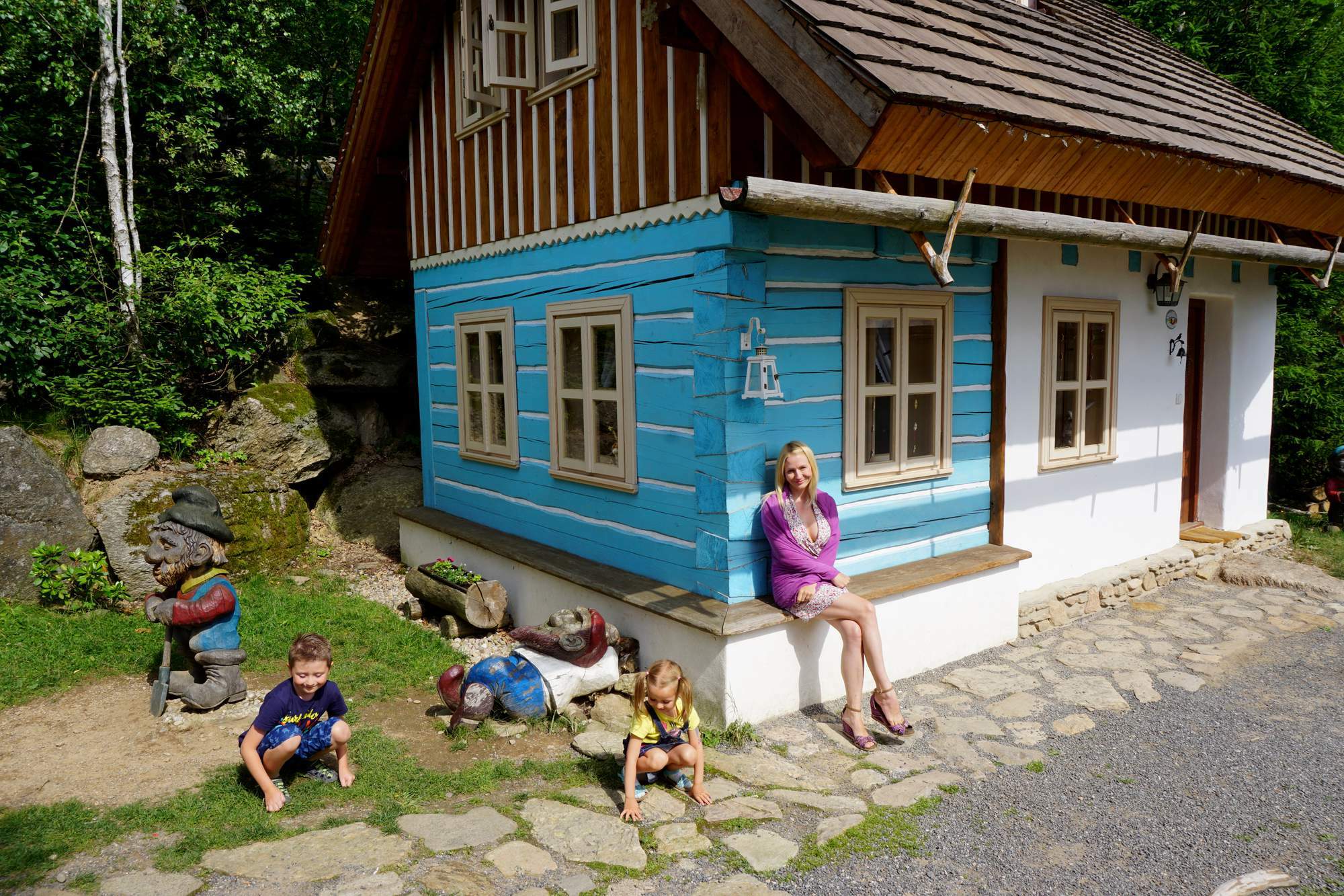 To nejlepší z pohádkové vesničky – Tomášek, Verunka a Nikolka – album on Rajče